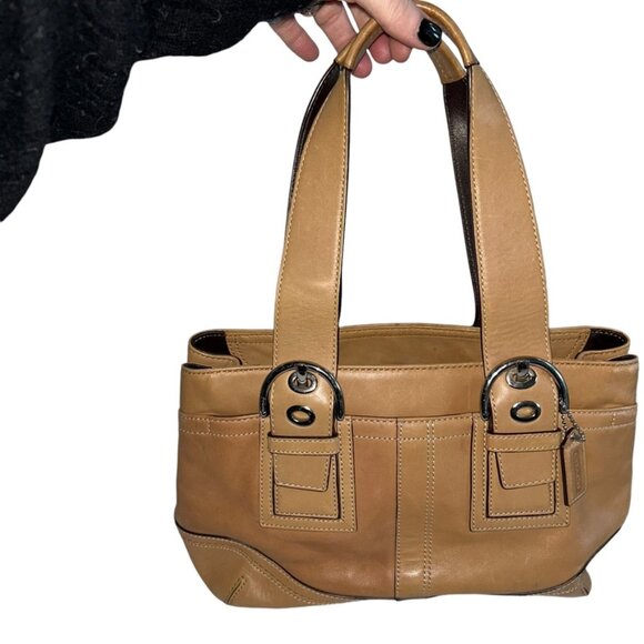 Coach | Bags | Vintage Coach Classic Tan Heavy Leather Tote Hand Bag ...